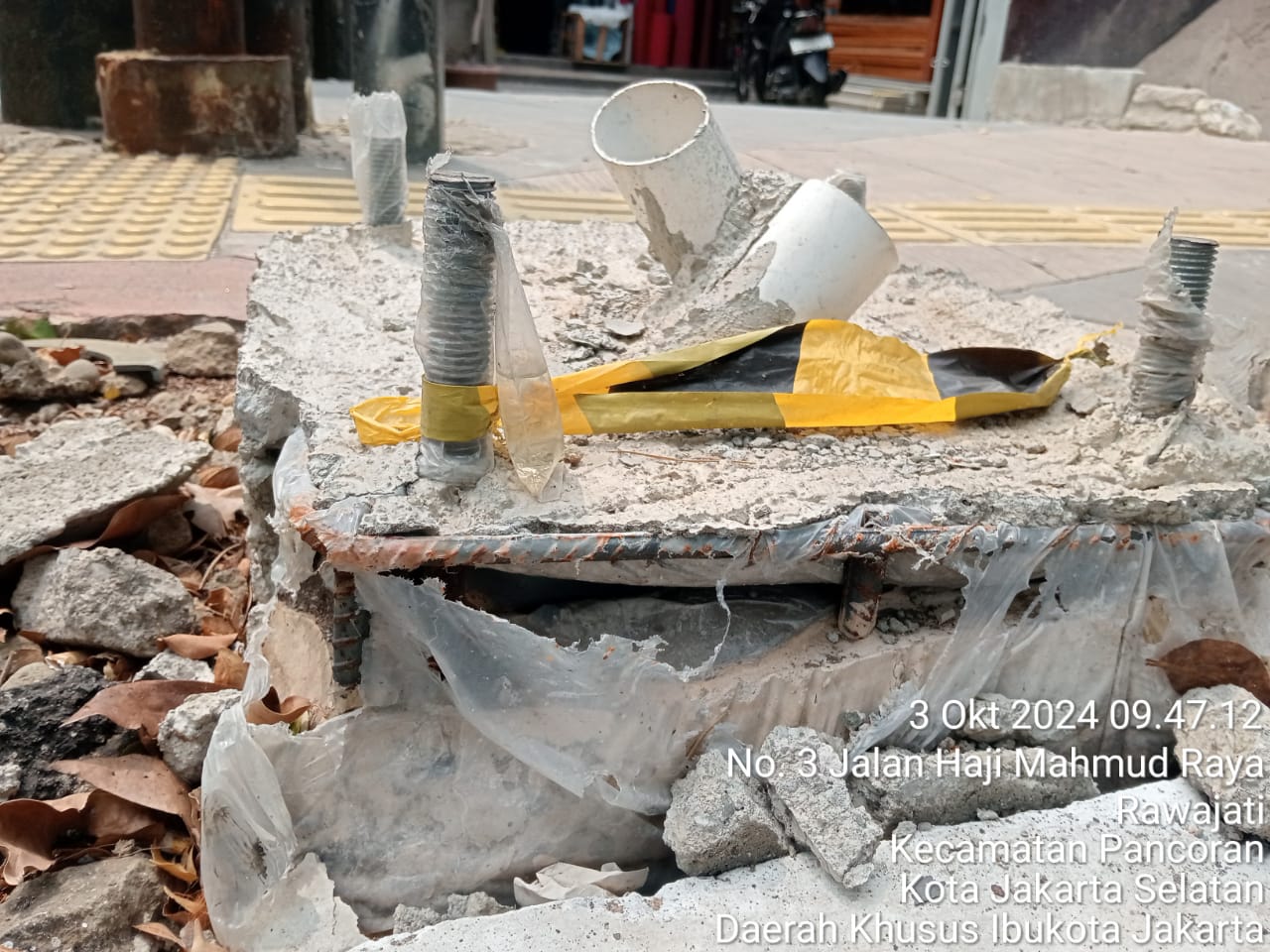 Proyek PJU Zona 4 Dinas Bina Marga Jakarta Selatan Mangkrak, Diduga ...