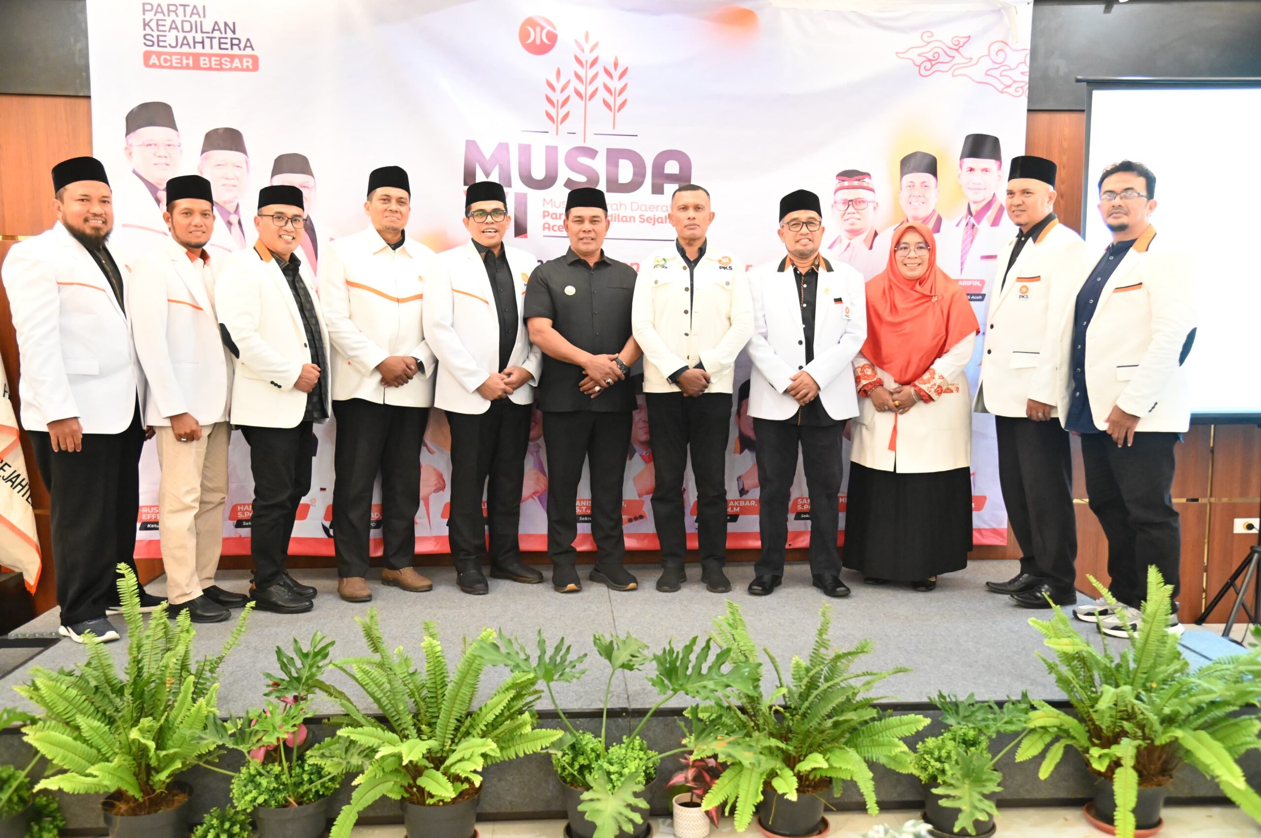 Bupati Muharram Hadiri Musda VI PKS Aceh Besar – Asatu Online